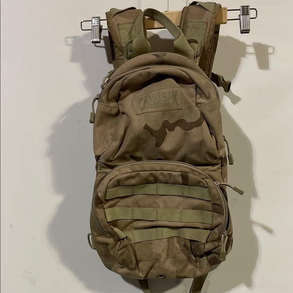 Camelbak | Bags | Camelbak Mens Tan Military Style Backpack | Poshmark